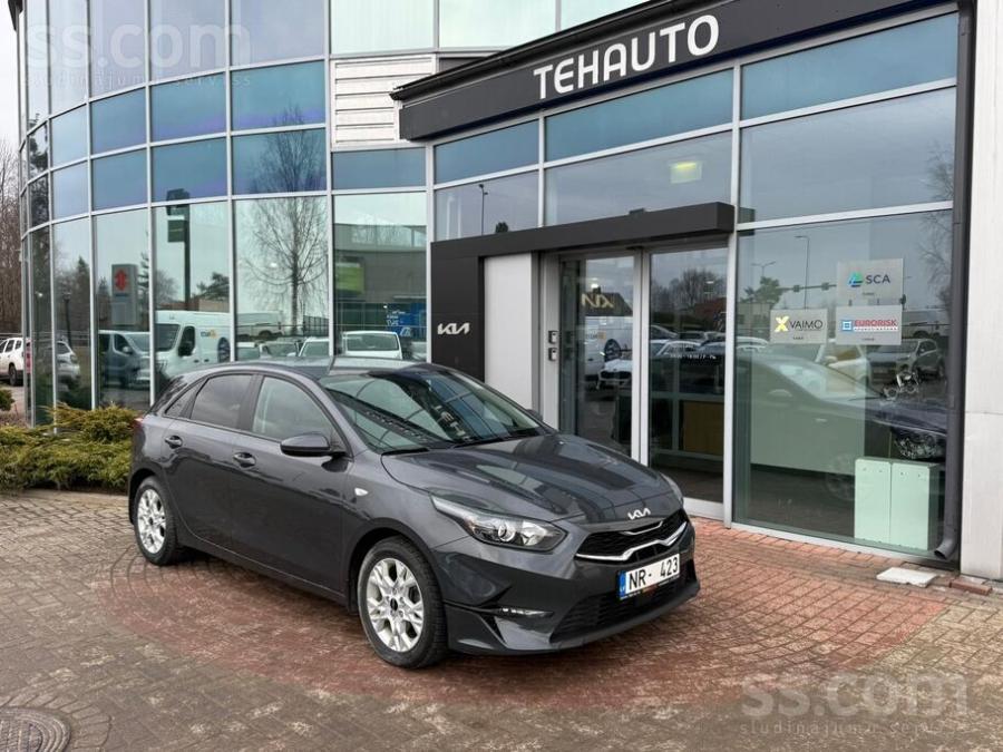 Grey Kia Ceed 2023 in Cesis, with an engine capacity of 1.50 L and mileage of 55 thousand km for 16620 €, photo 6 on AUTOMOTO.COM.LV