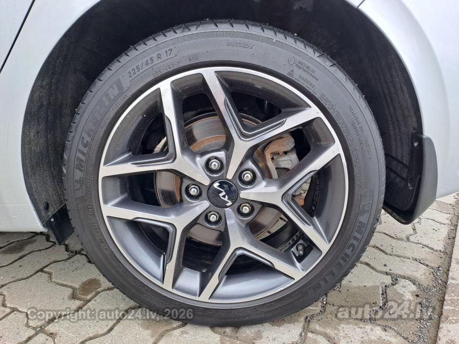 Pelēks Kia Ceed 2023 Tartu, ar dzinēja tilpumu 1.60 L un nobraukumu 79 tūkst. km par 15900 €, foto 8 vietnē AUTOMOTO.COM.LV