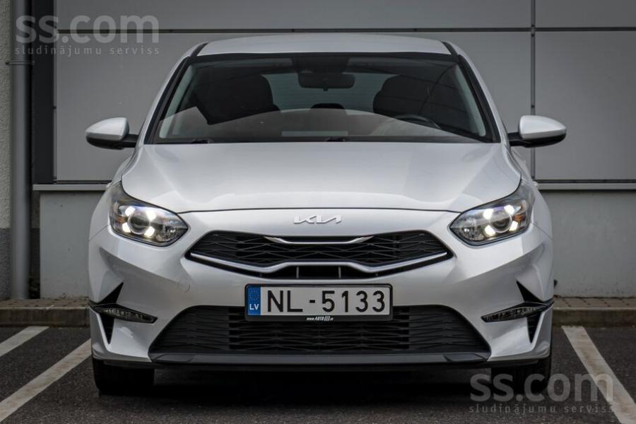 Pelēks Kia Ceed 2023 Rīga, ar dzinēja tilpumu 1.60 L un nobraukumu 45 tūkst. km par 15500 €, foto 3 vietnē AUTOMOTO.COM.LV