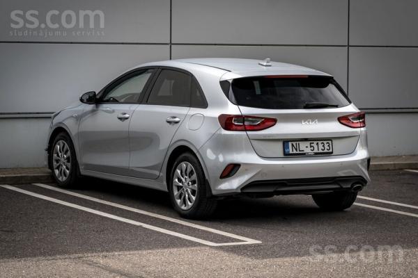 Pelēks Kia Ceed 2023 Rīga, ar dzinēja tilpumu 1.60 L un nobraukumu 45 tūkst. km par 15500 €, foto 6 vietnē AUTOMOTO.COM.LV