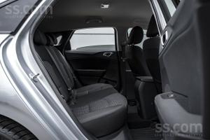 Pelēks Kia Ceed 2023 Rīga, ar dzinēja tilpumu 1.60 L un nobraukumu 45 tūkst. km par 15500 €, foto 15 vietnē AUTOMOTO.COM.LV