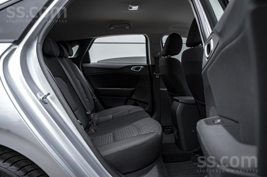 Pelēks Kia Ceed 2023 Rīga, ar dzinēja tilpumu 1.60 L un nobraukumu 45 tūkst. km par 15500 €, foto 15 vietnē AUTOMOTO.COM.LV