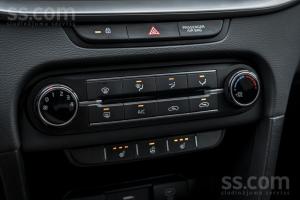 Pelēks Kia Ceed 2023 Rīga, ar dzinēja tilpumu 1.60 L un nobraukumu 45 tūkst. km par 15500 €, foto 25 vietnē AUTOMOTO.COM.LV