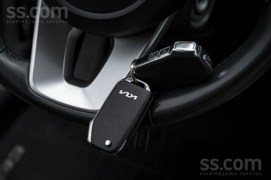 Pelēks Kia Ceed 2023 Rīga, ar dzinēja tilpumu 1.60 L un nobraukumu 45 tūkst. km par 15500 €, foto 31 vietnē AUTOMOTO.COM.LV