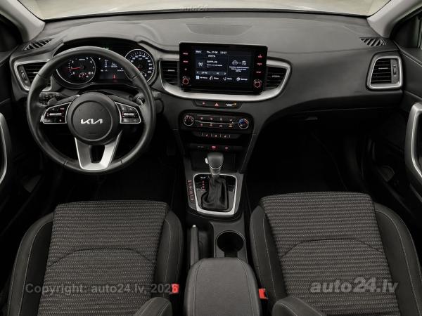 Grey Kia Ceed 2023 in Tallinn, with an engine capacity of 1.50 L and mileage of 91 thousand km for 19990 €, photo 10 on AUTOMOTO.COM.LV