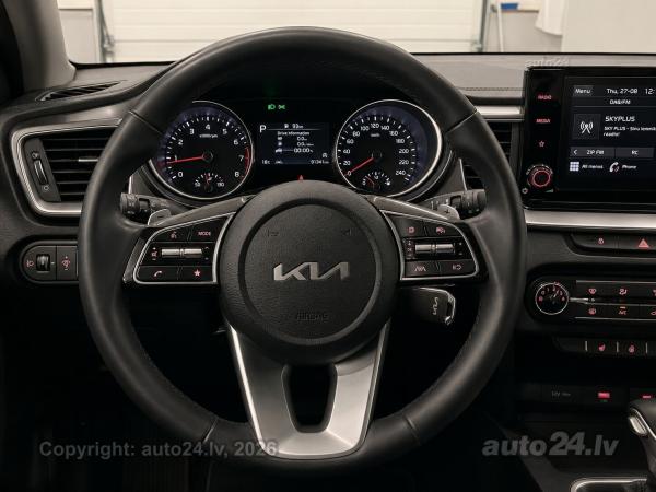 Grey Kia Ceed 2023 in Tallinn, with an engine capacity of 1.50 L and mileage of 91 thousand km for 19990 €, photo 11 on AUTOMOTO.COM.LV