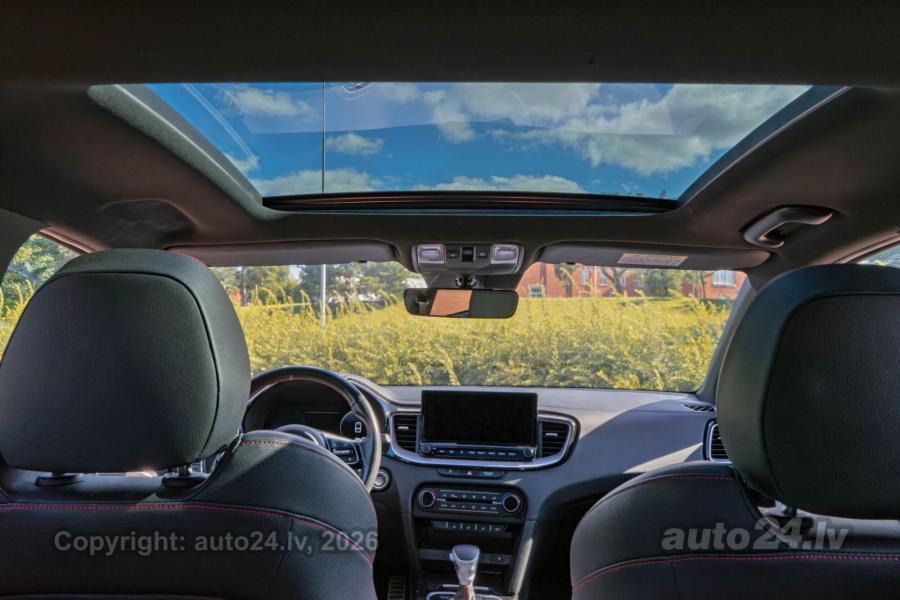 Grey Kia Ceed 2023 in Tallinn, with an engine capacity of 1.60 L and mileage of 50 thousand km for 28500 €, photo 19 on AUTOMOTO.COM.LV