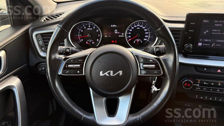 Pelēks Kia Ceed 2023 Liepāja, ar dzinēja tilpumu 1.50 L un nobraukumu 42 tūkst. km par 17325 €, foto 15 vietnē AUTOMOTO.COM.LV