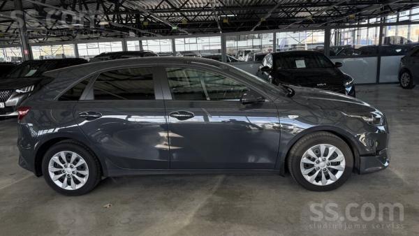 Pelēks Kia Ceed 2024 Rīga, ar dzinēja tilpumu 1.00 L un nobraukumu 43 tūkst. km par 16900 €, foto 5 vietnē AUTOMOTO.COM.LV