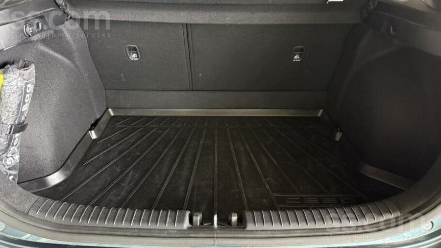 Pelēks Kia Ceed 2024 Rīga, ar dzinēja tilpumu 1.00 L un nobraukumu 38 tūkst. km par 15900 €, foto 14 vietnē AUTOMOTO.COM.LV