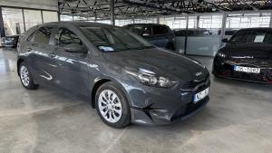 Pelēks Kia Ceed 2024 Rīga, ar dzinēja tilpumu 1.00 L un nobraukumu 43 tūkst. km par 1690000 €, foto 6 vietnē AUTOMOTO.COM.LV