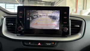 Pelēks Kia Ceed 2024 Rīga, ar dzinēja tilpumu 1.00 L un nobraukumu 43 tūkst. km par 1690000 €, foto 21 vietnē AUTOMOTO.COM.LV