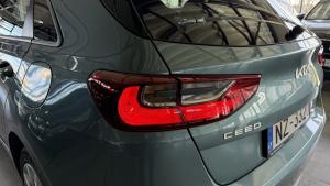 Pelēks Kia Ceed 2024 Rīga, ar dzinēja tilpumu 1.00 L un nobraukumu 38 tūkst. km par 1590000 €, foto 9 vietnē AUTOMOTO.COM.LV