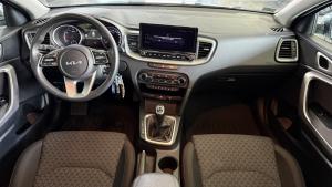 Pelēks Kia Ceed 2024 Rīga, ar dzinēja tilpumu 1.00 L un nobraukumu 38 tūkst. km par 1590000 €, foto 16 vietnē AUTOMOTO.COM.LV
