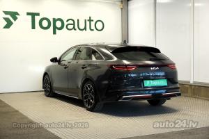 Pelēks Kia Ceed 2024 Tallina, ar dzinēja tilpumu 1.50 L un nobraukumu 42 tūkst. km par 24700 €, foto 4 vietnē AUTOMOTO.COM.LV