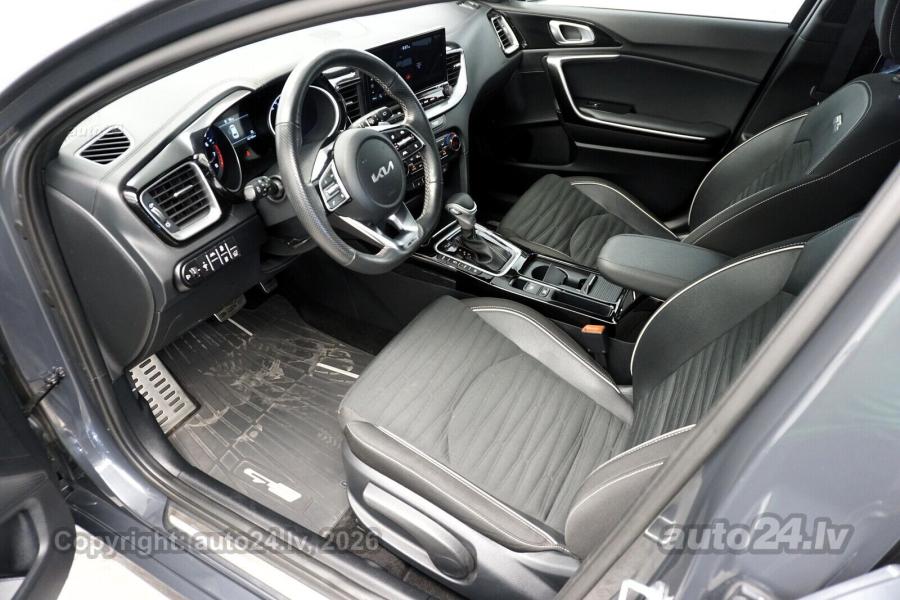 Pelēks Kia Ceed 2024 Tallina, ar dzinēja tilpumu 1.50 L un nobraukumu 42 tūkst. km par 24700 €, foto 5 vietnē AUTOMOTO.COM.LV