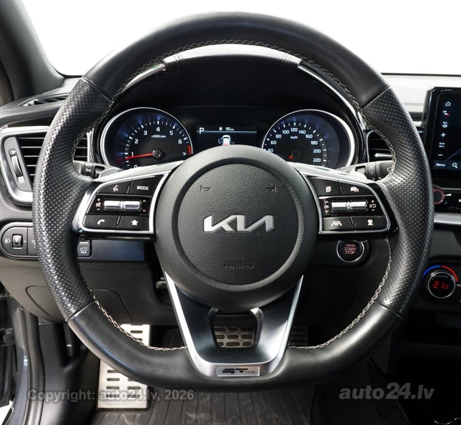Pelēks Kia Ceed 2024 Tallina, ar dzinēja tilpumu 1.50 L un nobraukumu 42 tūkst. km par 24700 €, foto 10 vietnē AUTOMOTO.COM.LV