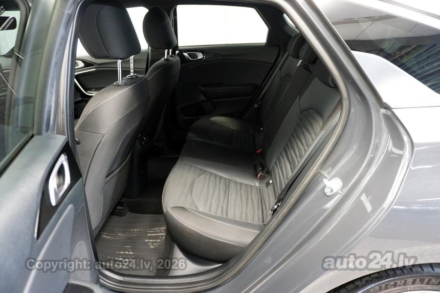 Pelēks Kia Ceed 2024 Tallina, ar dzinēja tilpumu 1.50 L un nobraukumu 42 tūkst. km par 24700 €, foto 12 vietnē AUTOMOTO.COM.LV