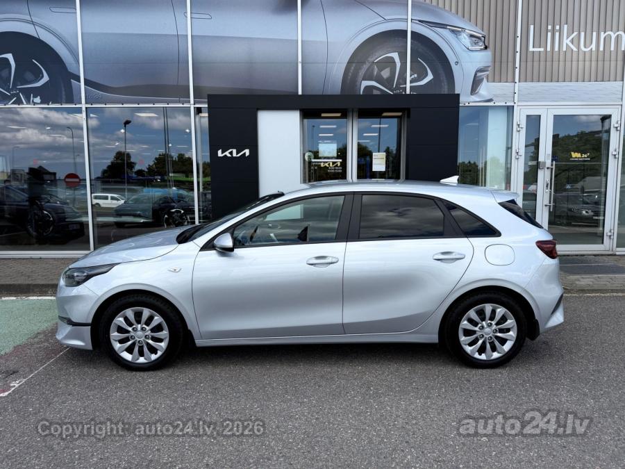 Pelēks Kia Ceed 2024 Tallina, ar dzinēja tilpumu 1.50 L un nobraukumu 29 tūkst. km par 16900 €, foto 3 vietnē AUTOMOTO.COM.LV