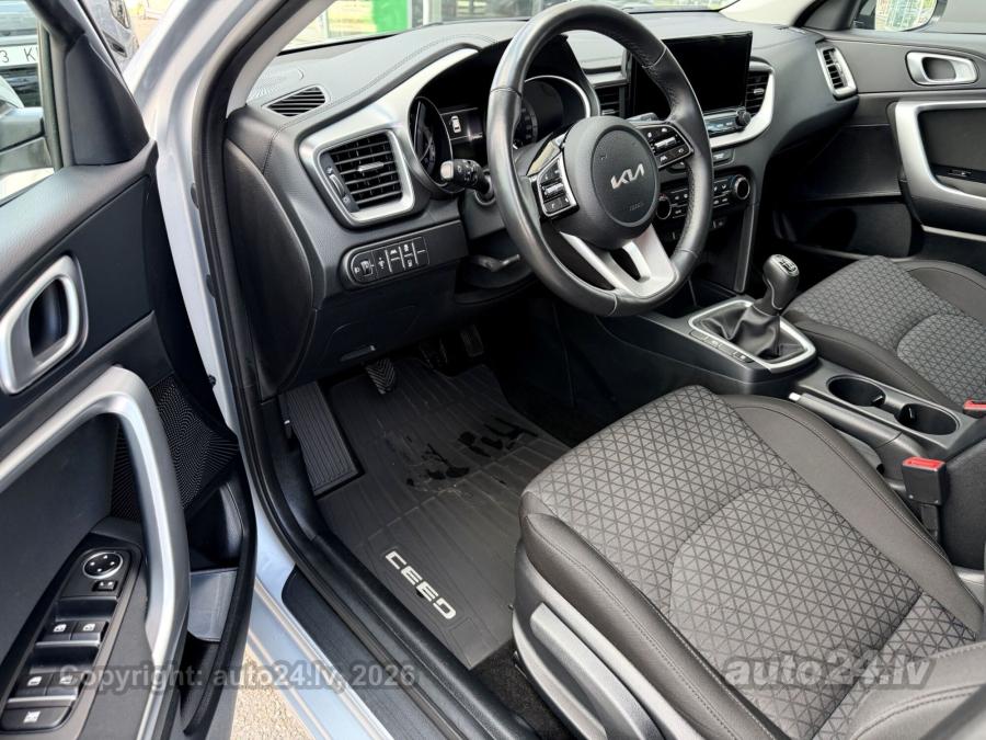 Pelēks Kia Ceed 2024 Tallina, ar dzinēja tilpumu 1.50 L un nobraukumu 29 tūkst. km par 16900 €, foto 8 vietnē AUTOMOTO.COM.LV