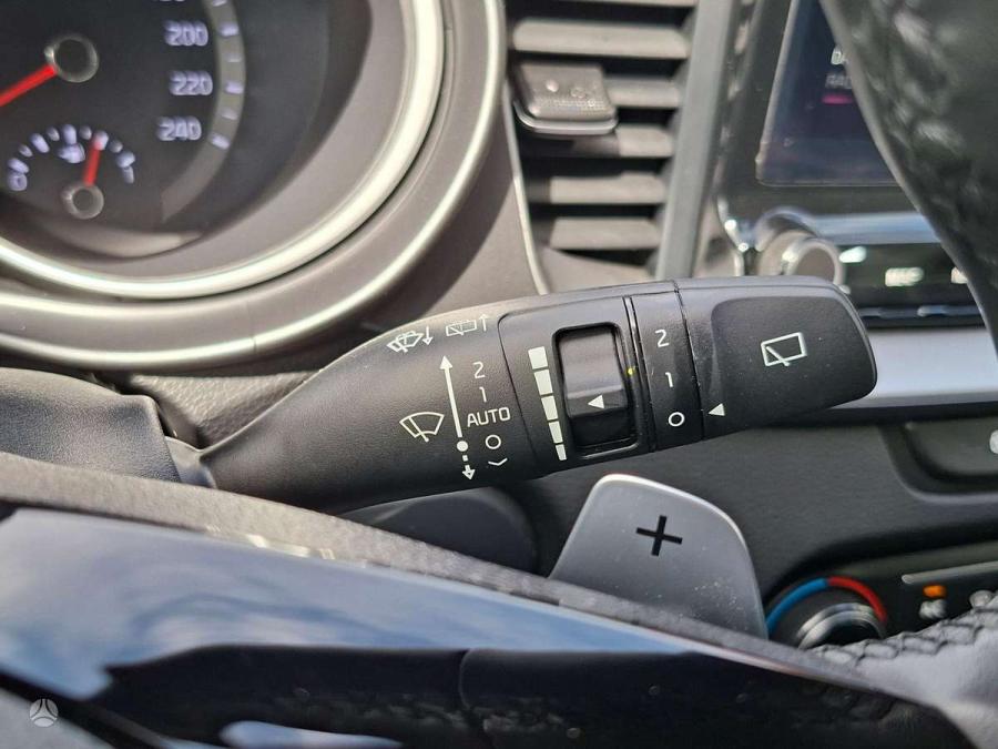 Pelēks Kia Ceed 2024 Viļņa, ar dzinēja tilpumu 1.48 L un nobraukumu 25 tūkst. km par 19250 €, foto 17 vietnē AUTOMOTO.COM.LV