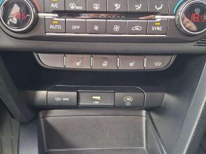Pelēks Kia Ceed 2024 Viļņa, ar dzinēja tilpumu 1.48 L un nobraukumu 25 tūkst. km par 19250 €, foto 22 vietnē AUTOMOTO.COM.LV