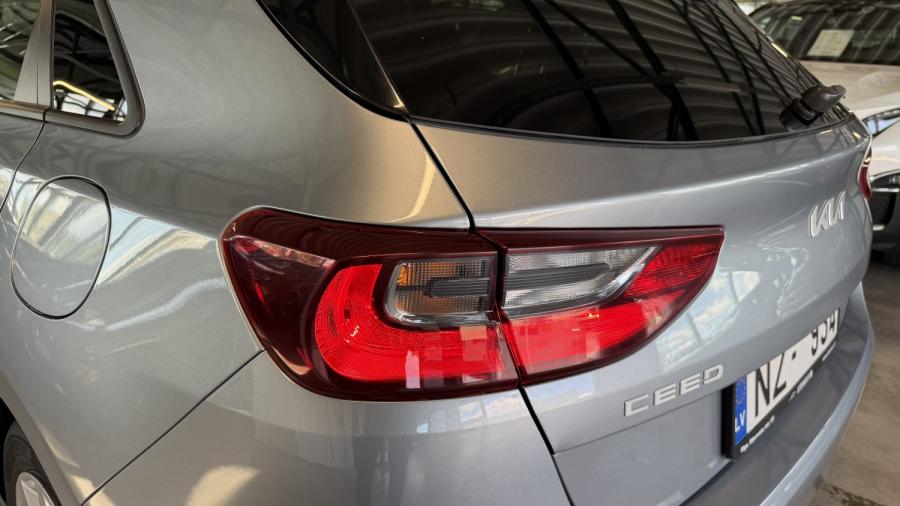 Pelēks Kia Ceed 2024 Rīga, ar dzinēja tilpumu 1.00 L un nobraukumu 50 tūkst. km par 16900 €, foto 19 vietnē AUTOMOTO.COM.LV
