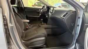 Pelēks Kia Ceed 2024 Rīga, ar dzinēja tilpumu 1.00 L un nobraukumu 50 tūkst. km par 16900 €, foto 30 vietnē AUTOMOTO.COM.LV