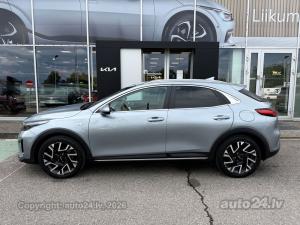 Pelēks Kia Ceed 2024 Tallina, ar dzinēja tilpumu 1.50 L un nobraukumu 39 tūkst. km par 21900 €, foto 3 vietnē AUTOMOTO.COM.LV