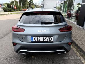 Pelēks Kia Ceed 2024 Tallina, ar dzinēja tilpumu 1.50 L un nobraukumu 39 tūkst. km par 21900 €, foto 4 vietnē AUTOMOTO.COM.LV