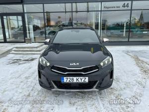 Pelēks Kia Ceed 2025 Rakvere, ar dzinēja tilpumu 1.50 L un nobraukumu 6 tūkst. km par 27990 €, foto 2 vietnē AUTOMOTO.COM.LV