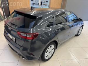 Pelēks Kia Ceed 2025 Rīga, ar dzinēja tilpumu 1.00 L un nobraukumu 31 tūkst. km par 17400 €, foto 5 vietnē AUTOMOTO.COM.LV