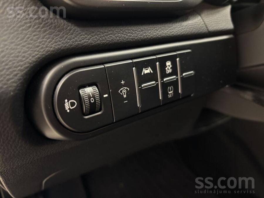 Pelēks Kia Ceed 2025 Rīga, ar dzinēja tilpumu 1.00 L un nobraukumu 31 tūkst. km par 17400 €, foto 20 vietnē AUTOMOTO.COM.LV