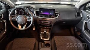 Grey Kia Ceed 2025 in Riga, with an engine capacity of 1.50 L and mileage of 26 thousand km for 18500 €, photo 19 on AUTOMOTO.COM.LV