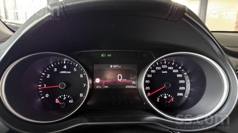 Grey Kia Ceed 2025 in Riga, with an engine capacity of 1.50 L and mileage of 26 thousand km for 18500 €, photo 22 on AUTOMOTO.COM.LV