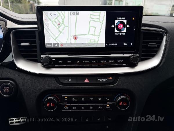 Pelēks Kia Ceed 2025 Tallina, ar dzinēja tilpumu 1.50 L un nobraukumu 24 tūkst. km par 26900 €, foto 9 vietnē AUTOMOTO.COM.LV