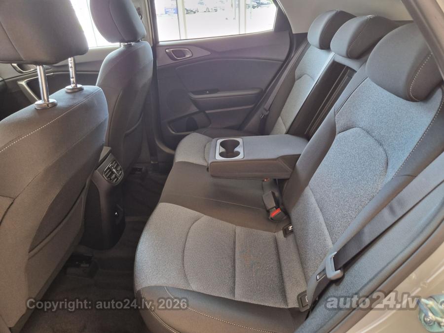 Grey Kia Ceed 2026 in Haapsalu, with an engine capacity of 1.60 L and mileage of 0 thousand km for 27537 €, photo 19 on AUTOMOTO.COM.LV