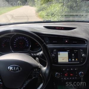 Grey Kia Ceed 2017 in Riga, with an engine capacity of 1.60 L and mileage of 166 thousand km for 7200 €, photo 7 on AUTOMOTO.COM.LV