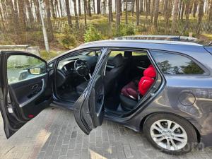 Pelēks Kia Ceed 2013 Jūrmala, ar dzinēja tilpumu 1.60 L un nobraukumu 334 tūkst. km par 3900 €, foto 6 vietnē AUTOMOTO.COM.LV