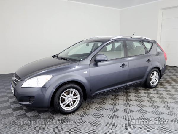 Pelēks Kia Ceed 2007 Tallina, ar dzinēja tilpumu 1.60 L un nobraukumu 249 tūkst. km par 2499 €, foto 2 vietnē AUTOMOTO.COM.LV