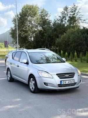 Grey Kia Ceed 2007 in Kuldiga, with an engine capacity of 1.60 L and mileage of 342 thousand km for 1450 €, photo 11 on AUTOMOTO.COM.LV