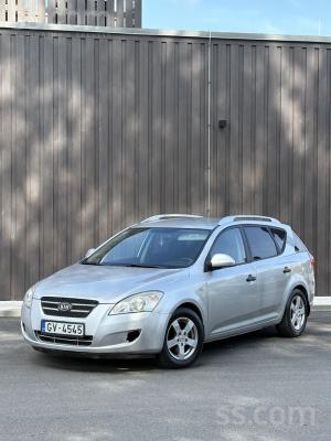 Grey Kia Ceed 2007 in Kuldiga, with an engine capacity of 1.60 L and mileage of 342 thousand km for 1450 €, photo 13 on AUTOMOTO.COM.LV