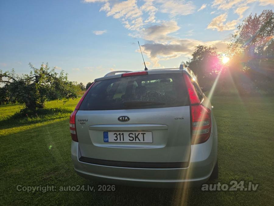 Grey Kia Ceed 2007 in Paide, with an engine capacity of 1.60 L and mileage of 0 thousand km for 1990 €, photo 6 on AUTOMOTO.COM.LV