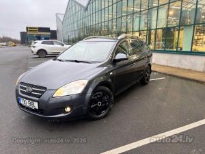 Grey Kia Ceed 2008 in Tallinn, with an engine capacity of 1.60 L and mileage of 283 thousand km for 1799 €, photo 3 on AUTOMOTO.COM.LV
