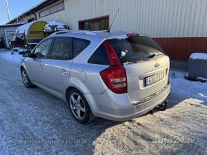 Pelēks Kia Ceed 2008 Veru, ar dzinēja tilpumu 1.60 L un nobraukumu 279 tūkst. km par 1900 €, foto 5 vietnē AUTOMOTO.COM.LV