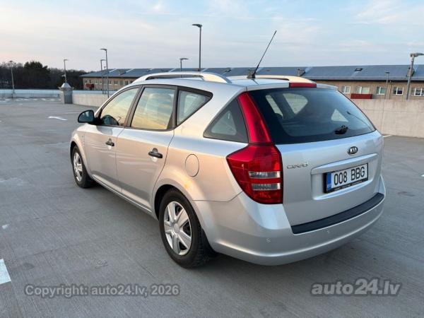 Grey Kia Ceed 2008 in Tallinn, with an engine capacity of 1.60 L and mileage of 208 thousand km for 3250 €, photo 4 on AUTOMOTO.COM.LV