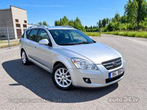 Pelēks Kia Ceed 2008 Pērnava, ar dzinēja tilpumu 1.60 L un nobraukumu 0 tūkst. km par 2799 €, foto  vietnē AUTOMOTO.COM.LV