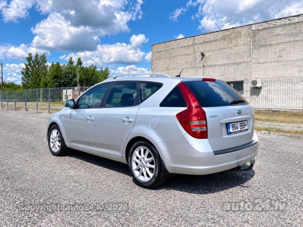 Pelēks Kia Ceed 2008 Pērnava, ar dzinēja tilpumu 1.60 L un nobraukumu 0 tūkst. km par 2799 €, foto 7 vietnē AUTOMOTO.COM.LV