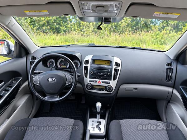 Pelēks Kia Ceed 2008 Pērnava, ar dzinēja tilpumu 1.60 L un nobraukumu 0 tūkst. km par 2799 €, foto 10 vietnē AUTOMOTO.COM.LV