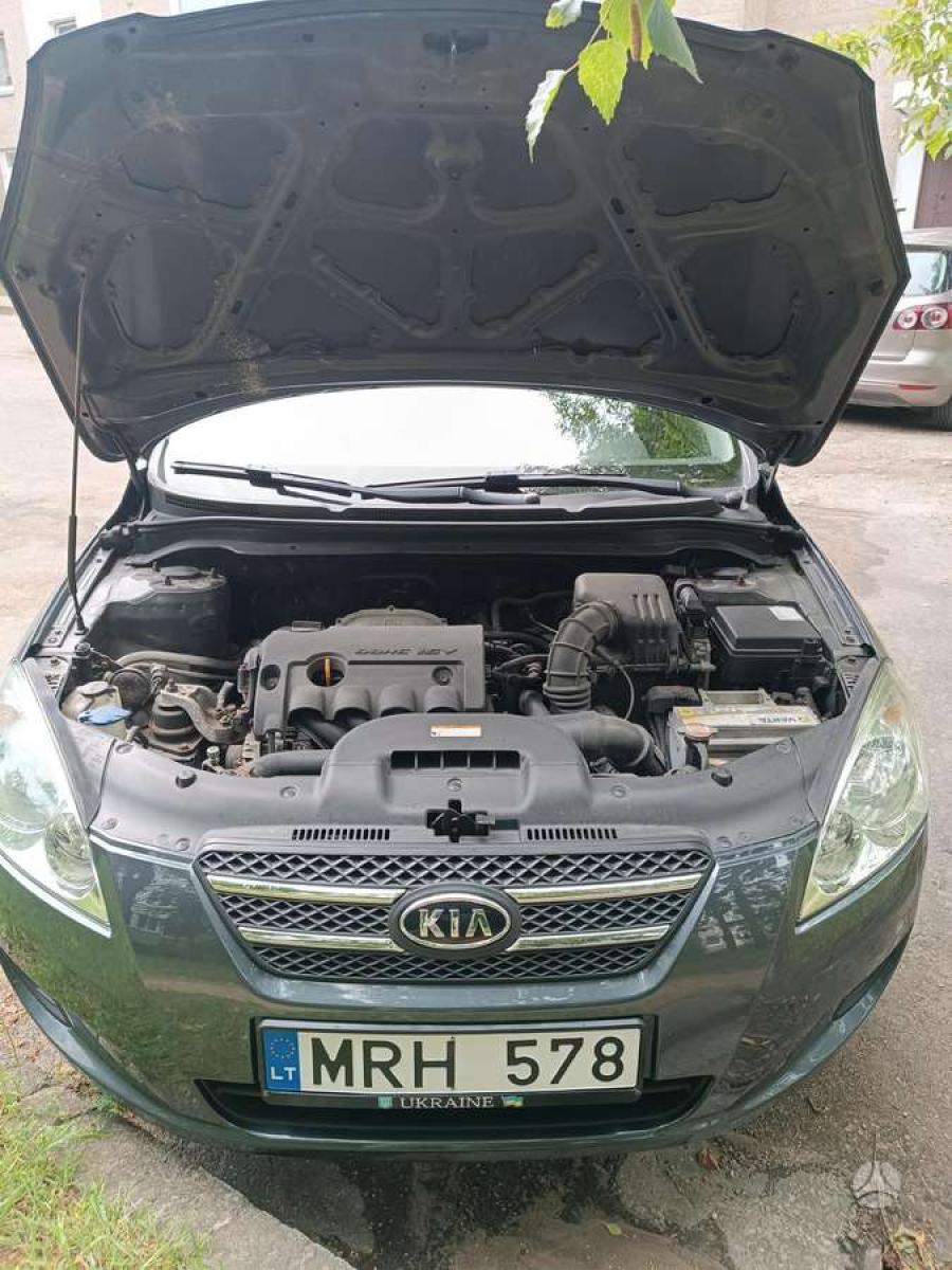 Grey Kia Ceed 2009 in Vilnius, with an engine capacity of 1.40 L and mileage of 165 thousand km for 2700 €, photo 8 on AUTOMOTO.COM.LV